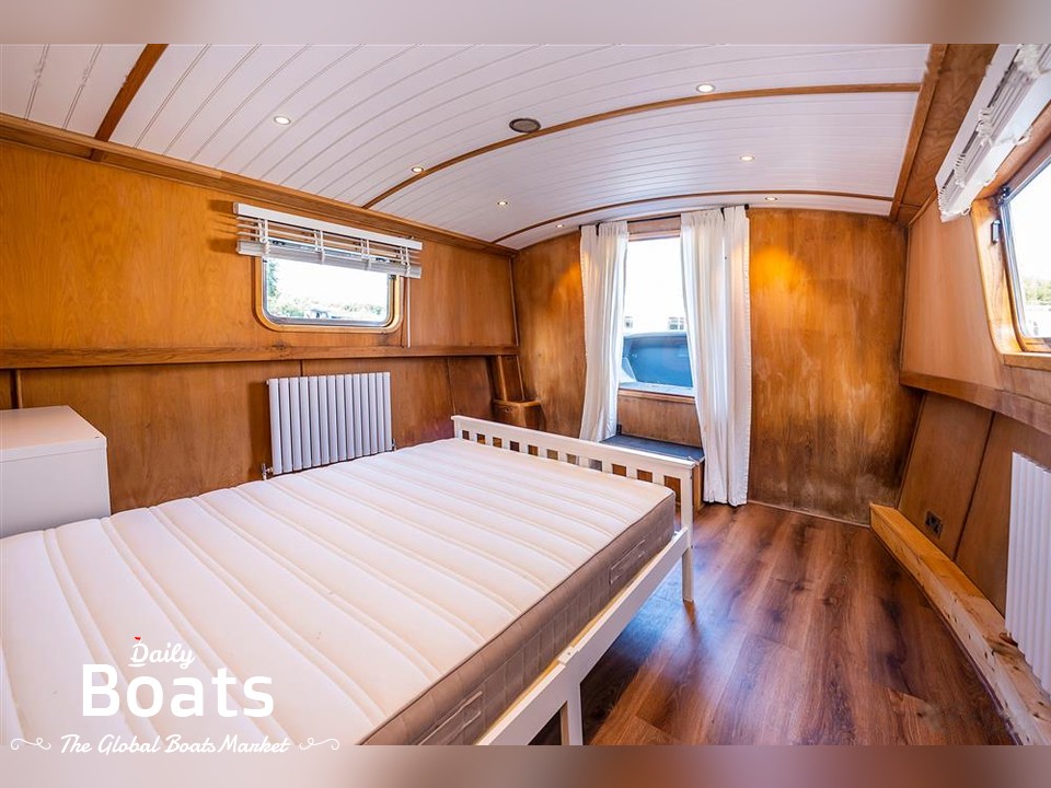2019 Wide Beam Narrowboat 60 X12 Collingwood for sale. View price ...