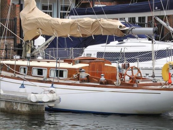 Wooden boats - Boat types - Daily Boats