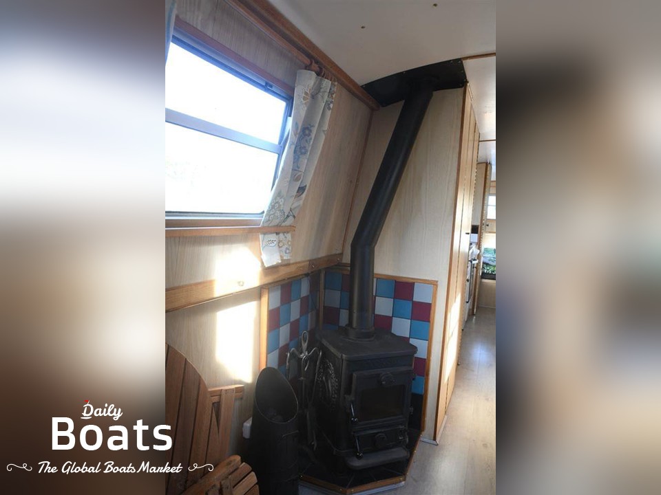 1986 Morgan Morgan 42 Cruiser Stern for sale. View price, photos and ...