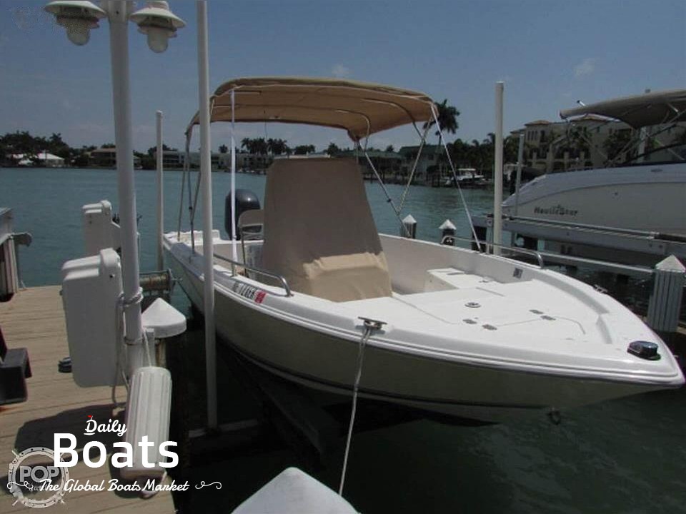 2005 Cobia 211 Bay for sale. View price, photos and Buy 2005 Cobia 211 ...