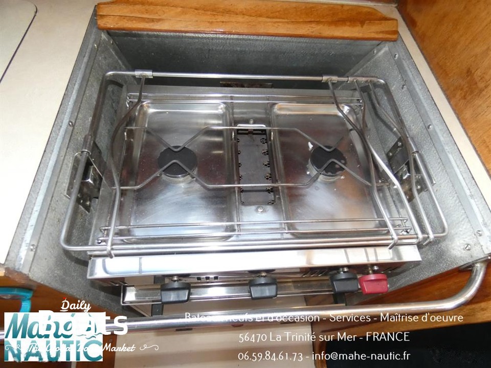 1985 Marine Project Moody 31 Biquille for sale. View price, photos and ...