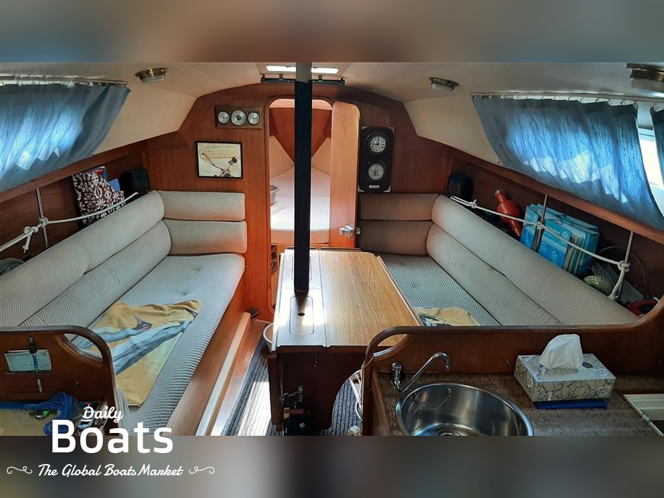 1987 Moody Moody 28 Twin Keel for sale. View price, photos and Buy 1987 ...