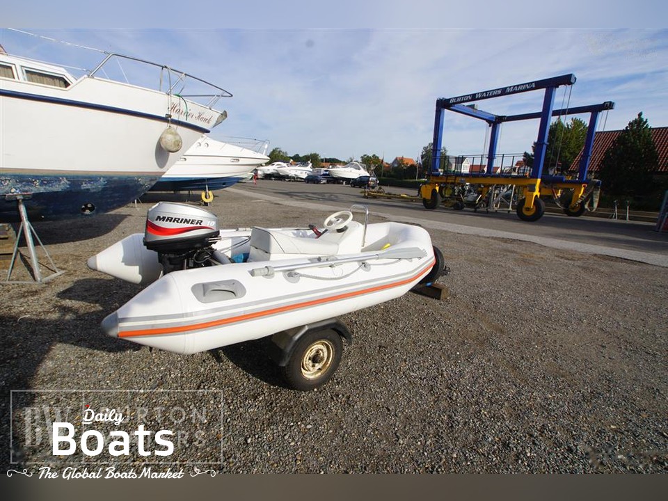 2003 Valiant D300 for sale. View price, photos and Buy 2003 Valiant ...