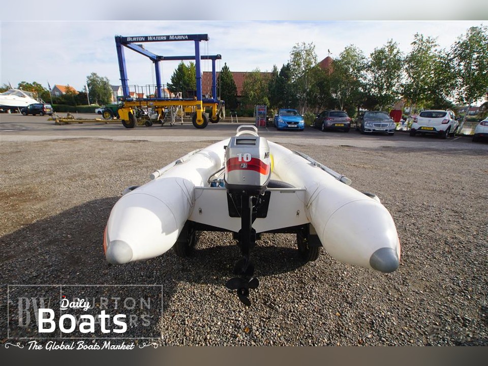 2003 Valiant D300 for sale. View price, photos and Buy 2003 Valiant ...