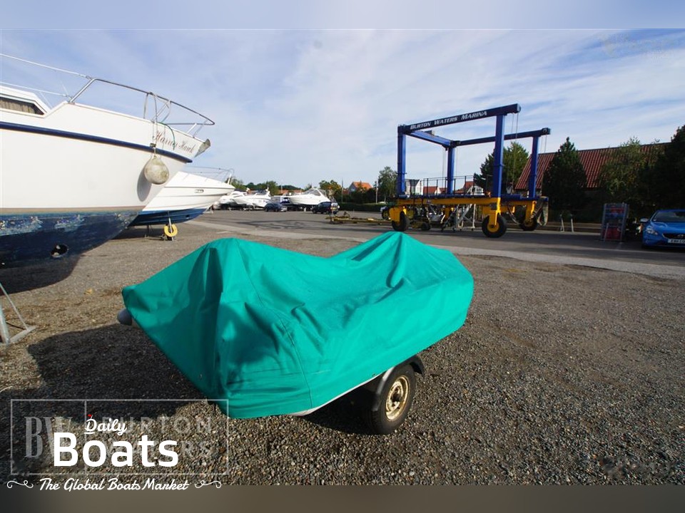 2003 Valiant D300 for sale. View price, photos and Buy 2003 Valiant ...