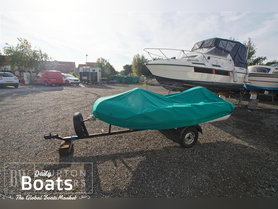 2003 Valiant D300 for sale. View price, photos and Buy 2003 Valiant ...