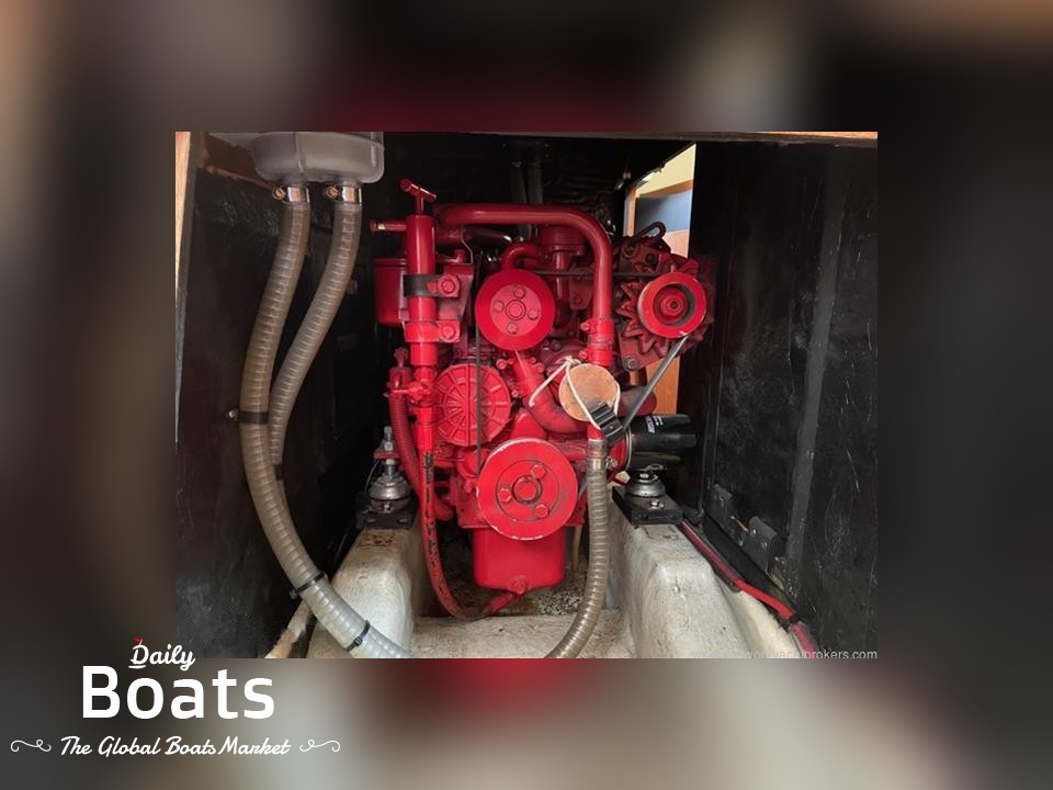 1990 Westerly Storm 33 Cruiser for sale. View price, photos and Buy ...