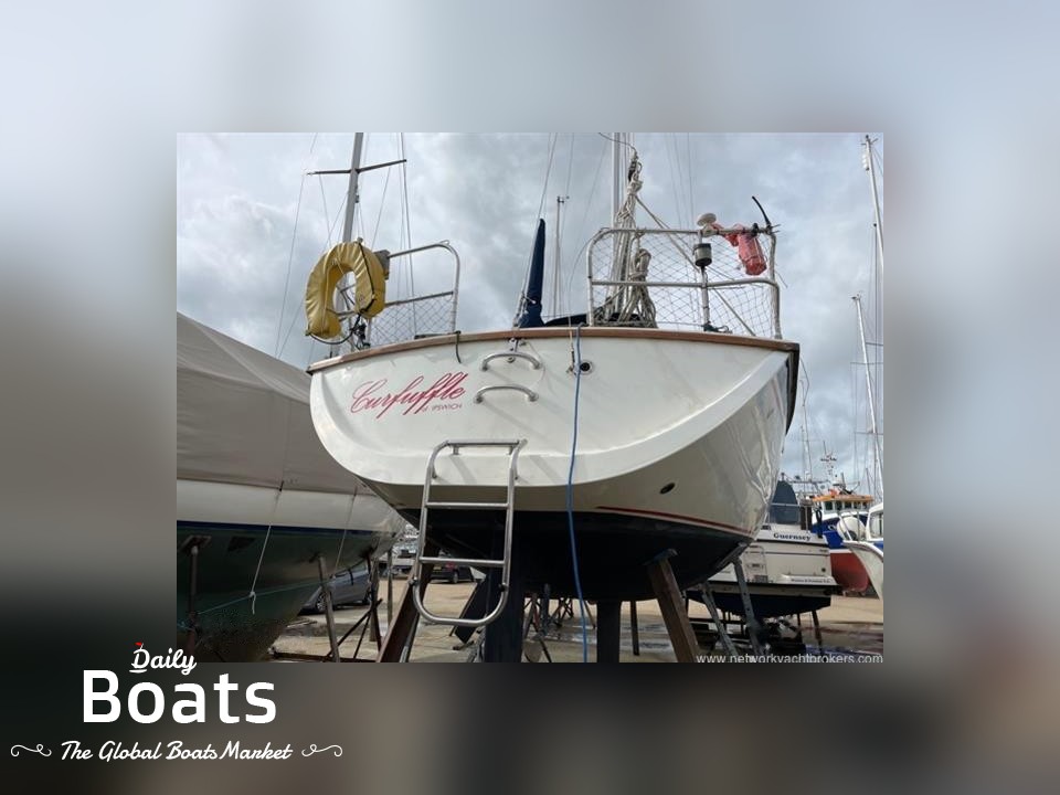 1990 Westerly Storm 33 Cruiser for sale. View price, photos and Buy ...