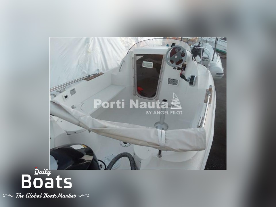 2005 Quicksilver 460 Cruiser for sale. View price, photos and Buy 2005 ...