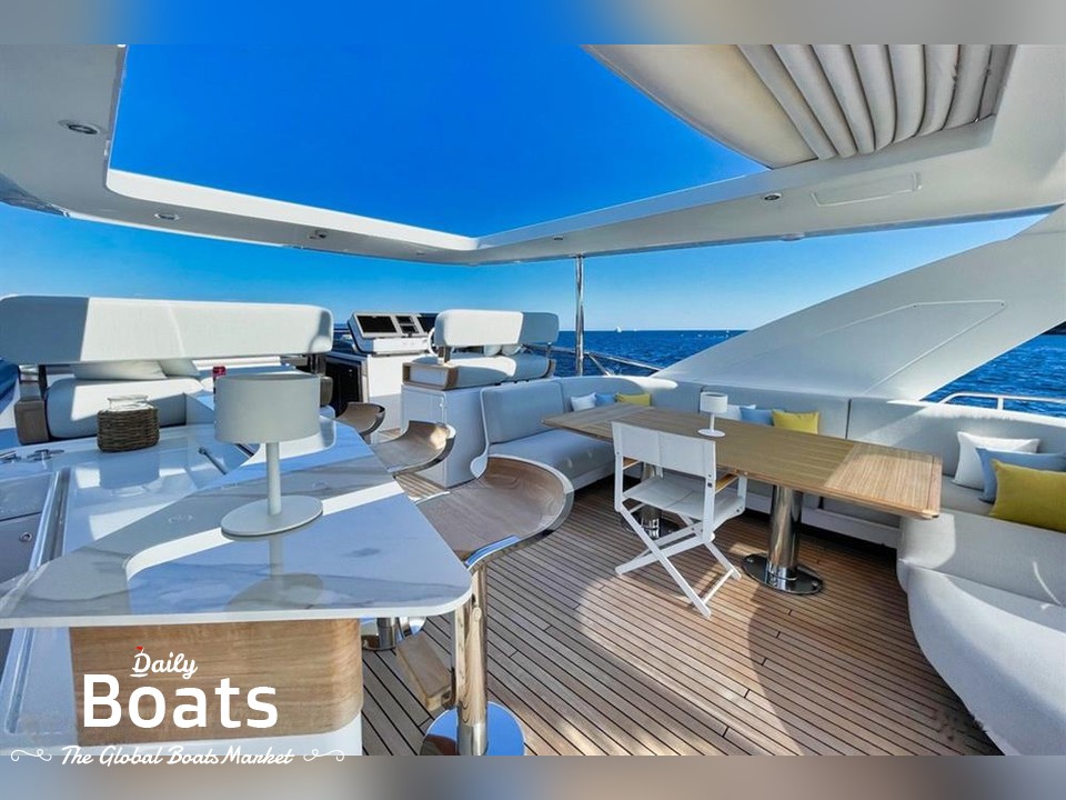 2019 Azimut 88 Grande for sale. View price, photos and Buy 2019 Azimut ...