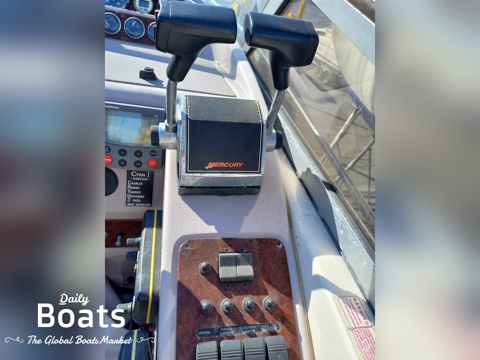 2000 Regal Regal 3260 Commodore for sale. View price, photos and Buy ...