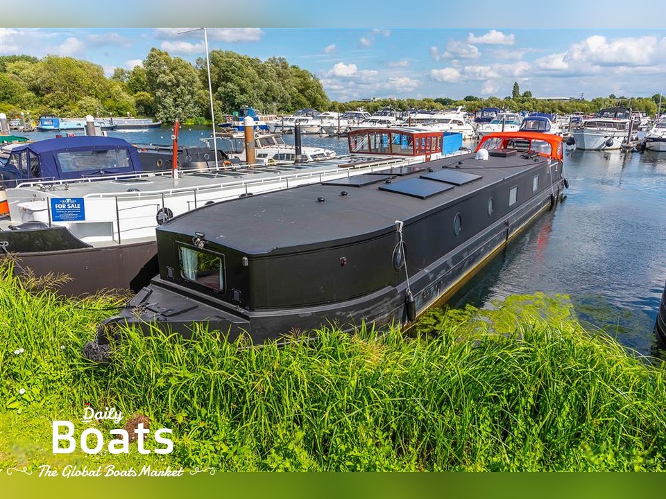 2019 Wide Beam Narrowboat Collingwood Hoxton for sale. View price ...
