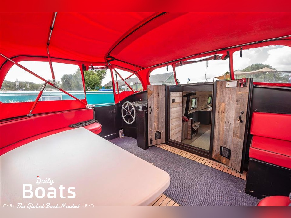2019 Wide Beam Narrowboat Collingwood Hoxton for sale. View price ...