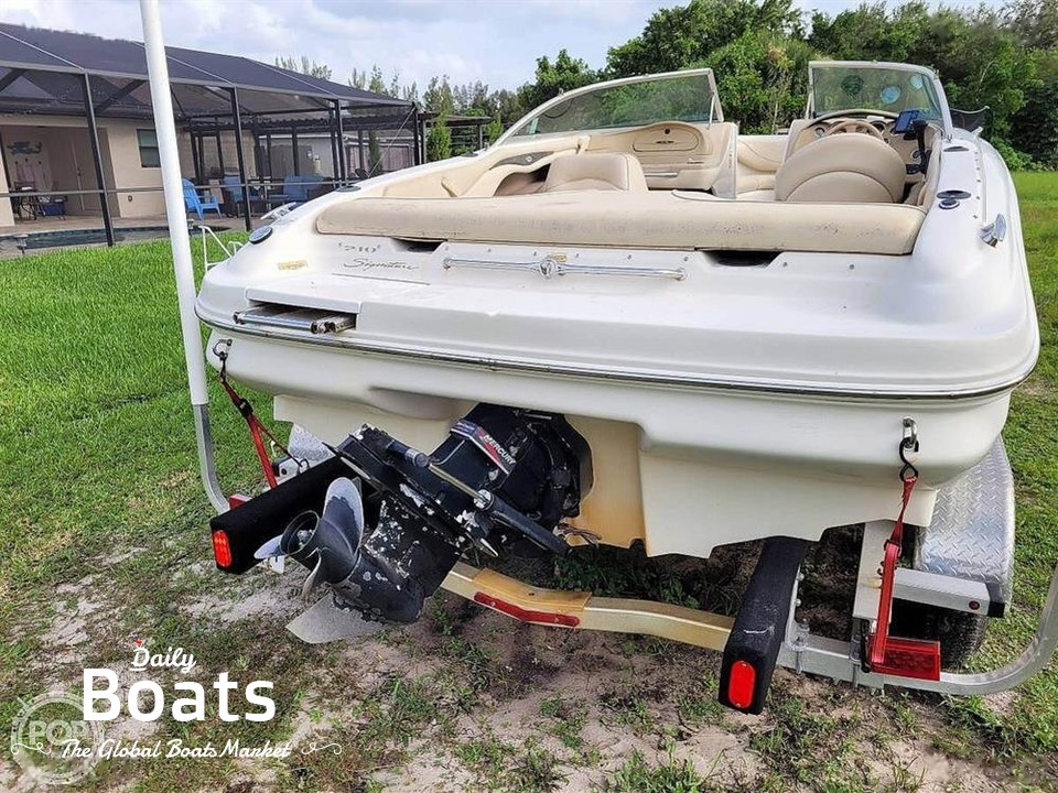 2001 Sea Ray 210 Signature Series for sale. View price, photos and Buy ...