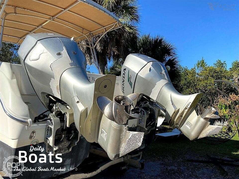 2002 World Cat 270 Lc for sale. View price, photos and Buy 2002 World ...