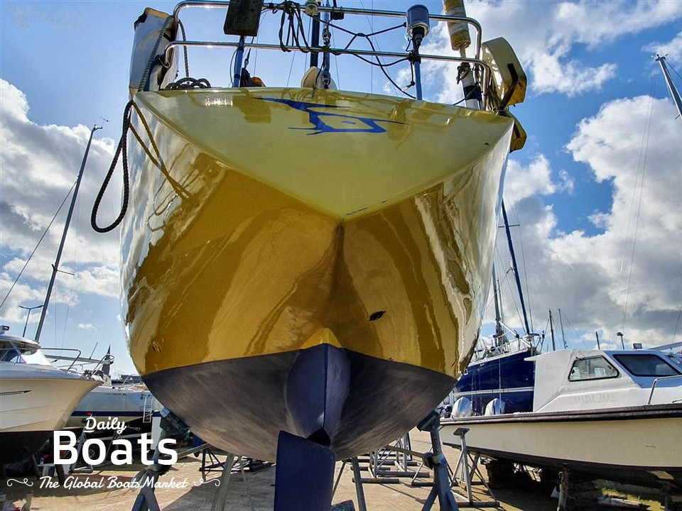 1976 Berthon Ron Holland One Ton Classic for sale. View price, photos ...
