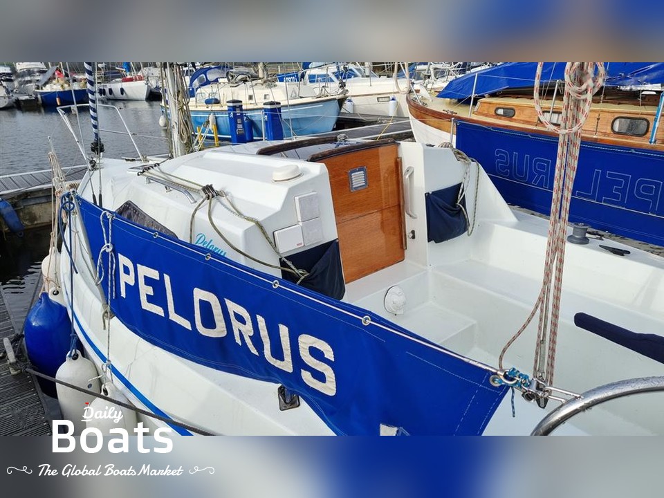 1991 Hunter Horizon 27 Bilge Keel for sale. View price, photos and Buy ...