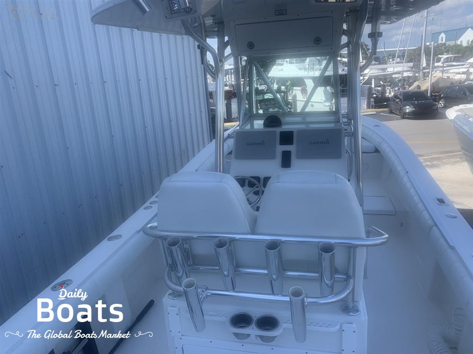 Regulator Marine 26 Forwarding Seating for sale. View price, photos and ...