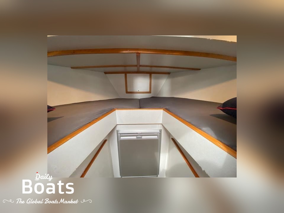 1998 Mistral 11.00 Ak for sale. View price, photos and Buy 1998 Mistral ...