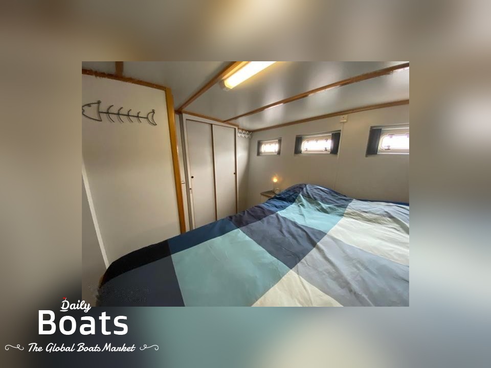 1998 Mistral 11.00 Ak for sale. View price, photos and Buy 1998 Mistral ...