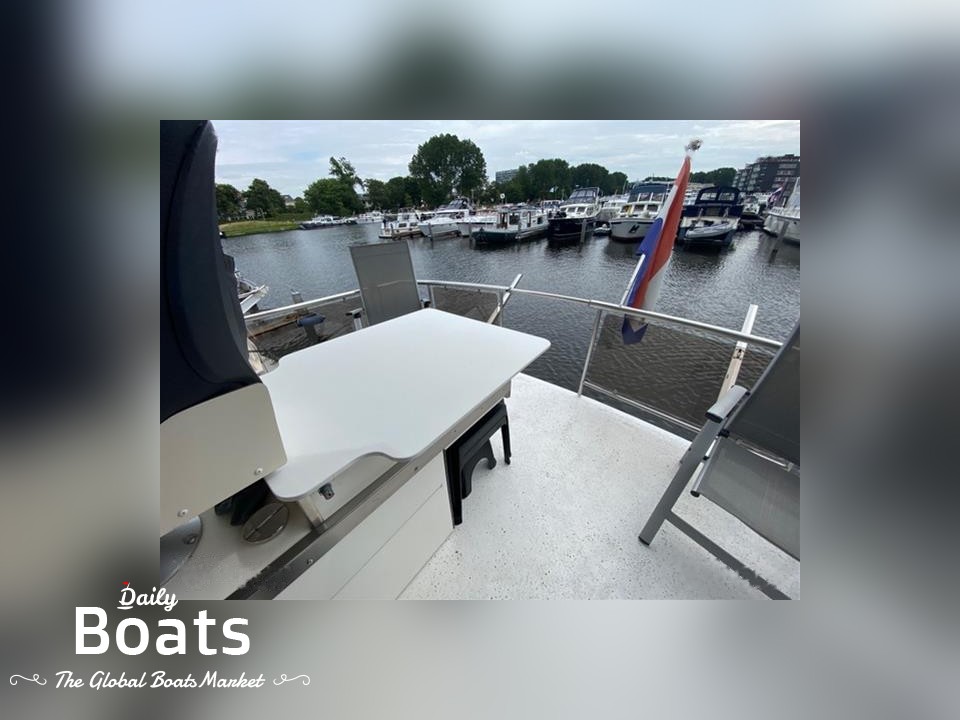 1998 Mistral 11.00 Ak for sale. View price, photos and Buy 1998 Mistral ...