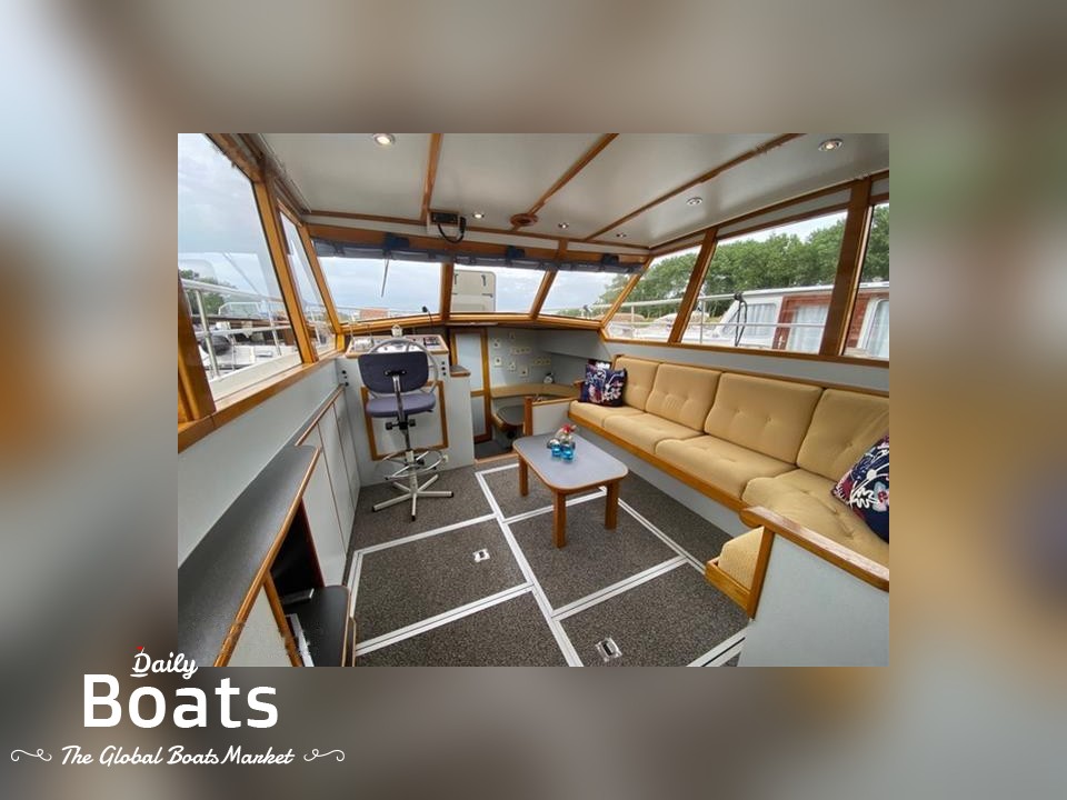 1998 Mistral 11.00 Ak for sale. View price, photos and Buy 1998 Mistral ...