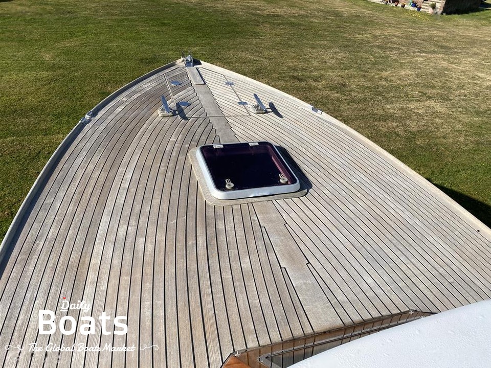 2004 Cockwells Classic 32 Launch for sale. View price, photos and Buy ...