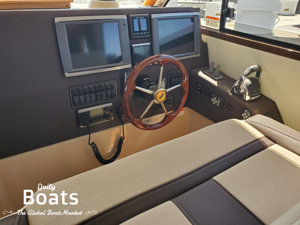 2016 Cutwater 30 Command Bridge for sale. View price, photos and Buy ...