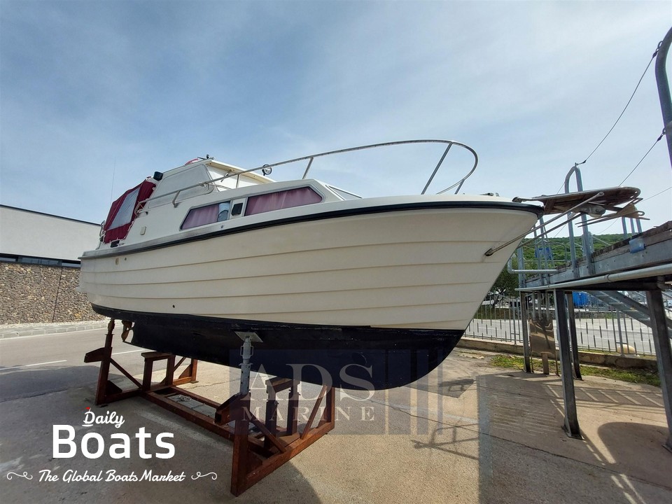 1993 Saga 27 Ac - 27 for sale. View price, photos and Buy 1993 Saga 27 ...