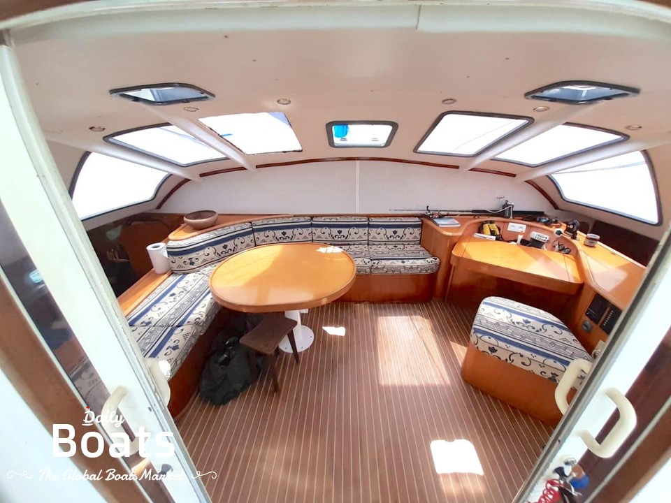 1996 Alliaura Privilege 37 for sale. View price, photos and Buy 1996 ...