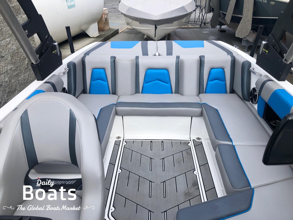 2018 Malibu 21 Mlx for sale. View price, photos and Buy 2018 Malibu 21 ...