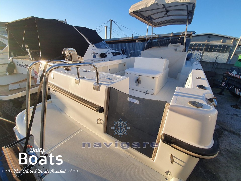 2002 Custom Royal Yacht Group Harpoon 255 Walkaround for sale. View ...