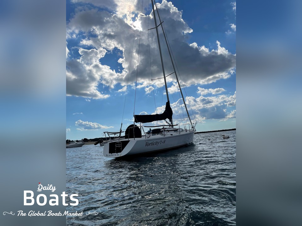 1992 J Boats J/105 for sale. View price, photos and Buy 1992 J Boats J ...