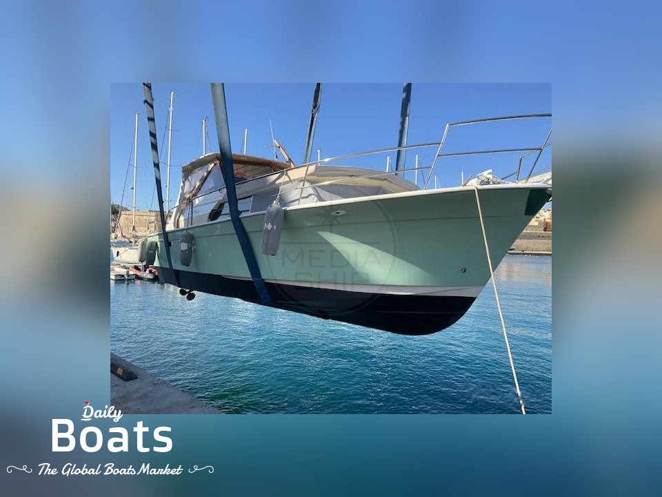 1972 Custom Chris Craft Usa Commander 31 for sale. View price, photos ...