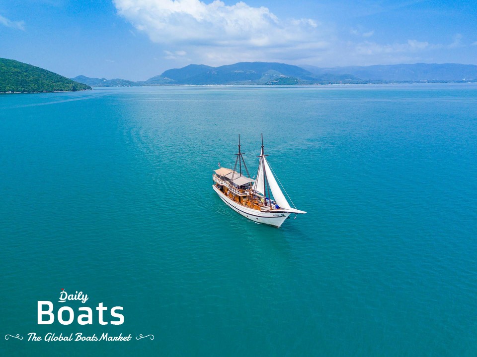 2008 Custom Bugis Phinisi for sale. View price, photos and Buy 2008 ...