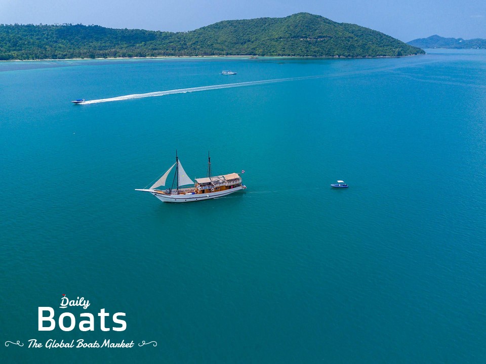 2008 Custom Bugis Phinisi for sale. View price, photos and Buy 2008 ...