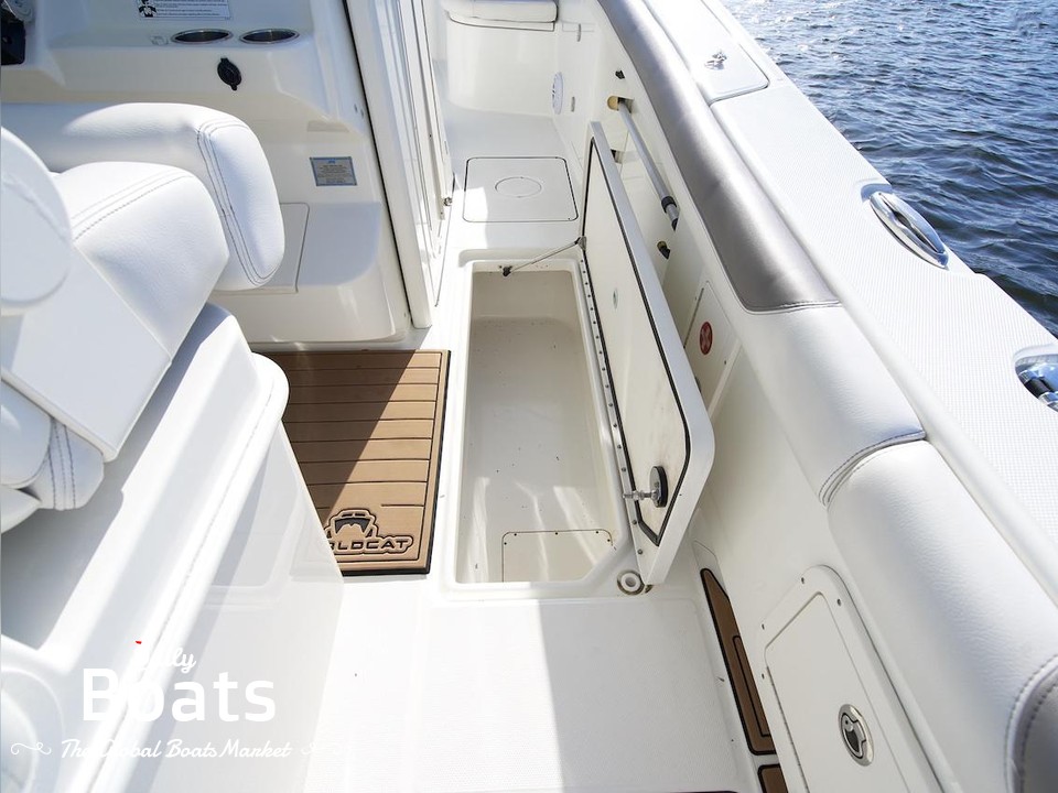 2018 World Cat 320 Center Console for sale. View price, photos and Buy ...