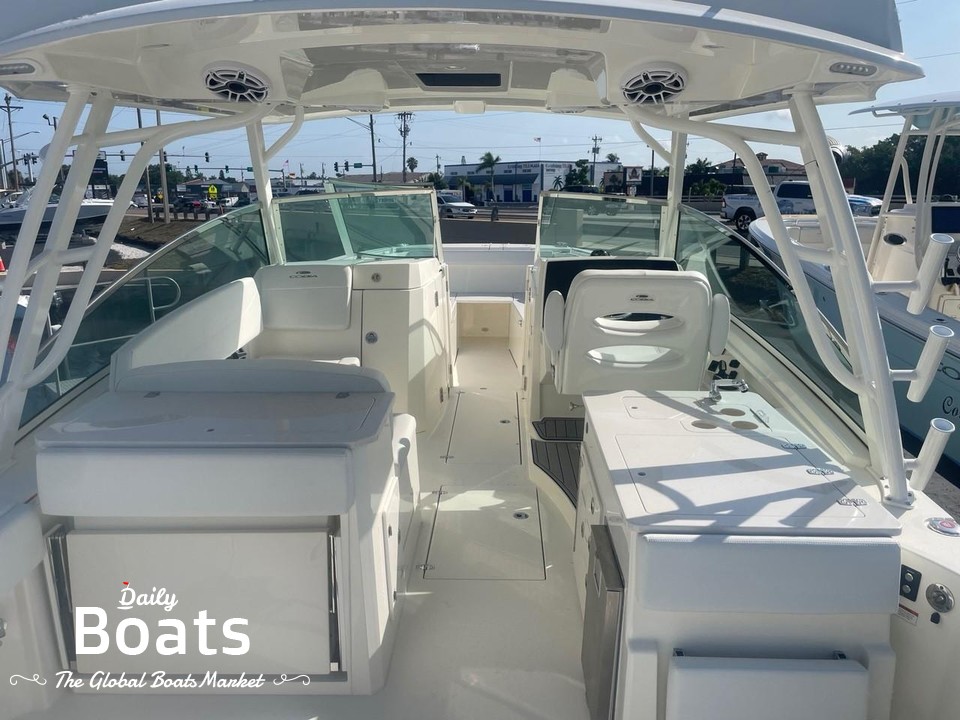 2022 Cobia 330 Dc for sale. View price, photos and Buy 2022 Cobia 330 ...