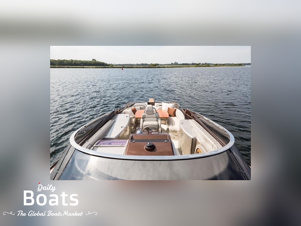 2004 Riva 44 Rivarama for sale. View price, photos and Buy 2004 Riva 44 ...