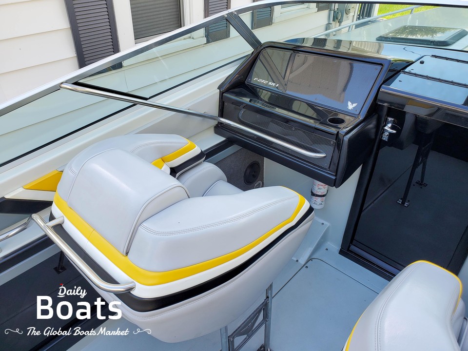 1988 Formula 272 Sr-1 for sale. View price, photos and Buy 1988 Formula ...