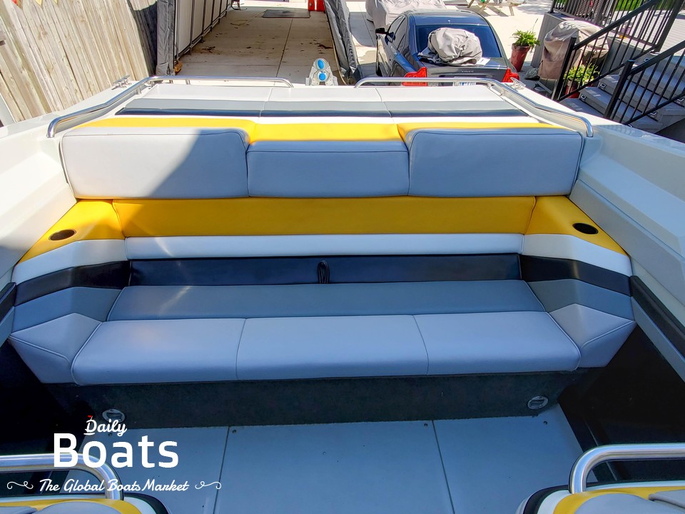 1988 Formula 272 Sr-1 for sale. View price, photos and Buy 1988 Formula ...