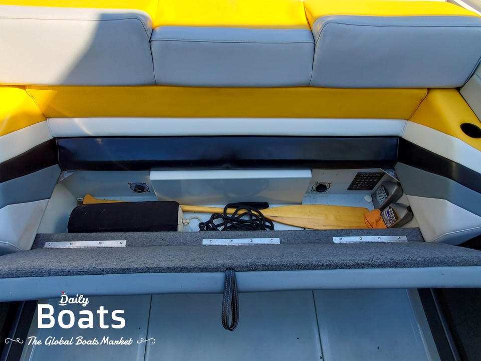 1988 Formula 272 Sr-1 for sale. View price, photos and Buy 1988 Formula ...