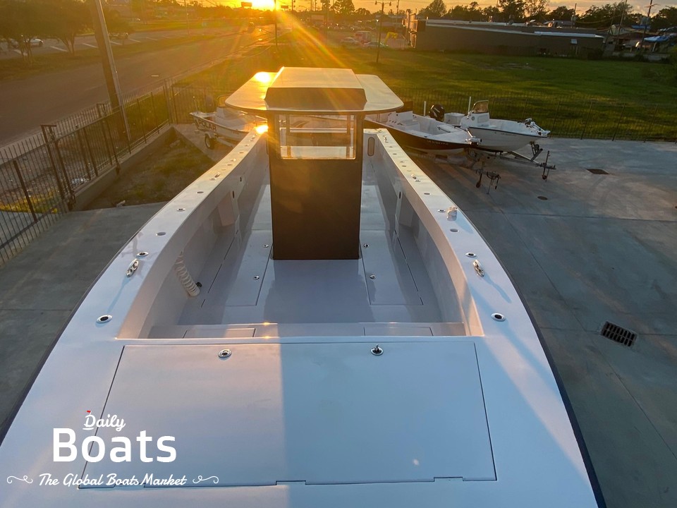 2021 Custom Empire 40 Cc for sale. View price, photos and Buy 2021 ...