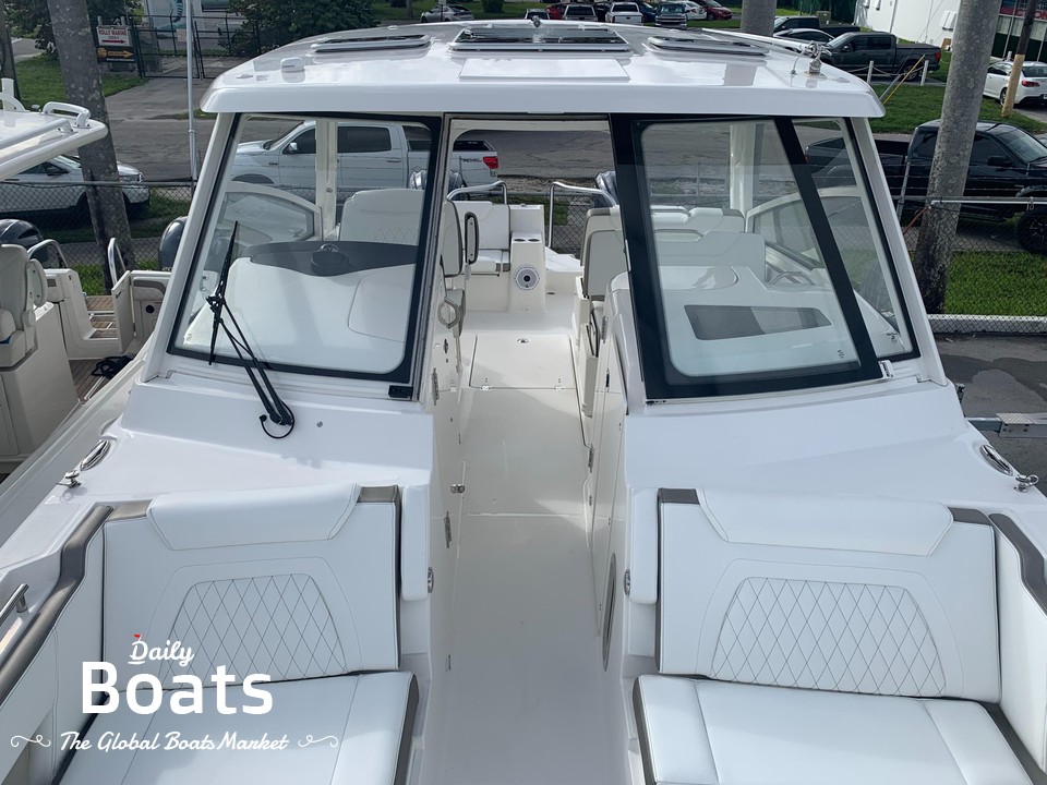 2022 World Cat 325 Dc for sale. View price, photos and Buy 2022 World ...