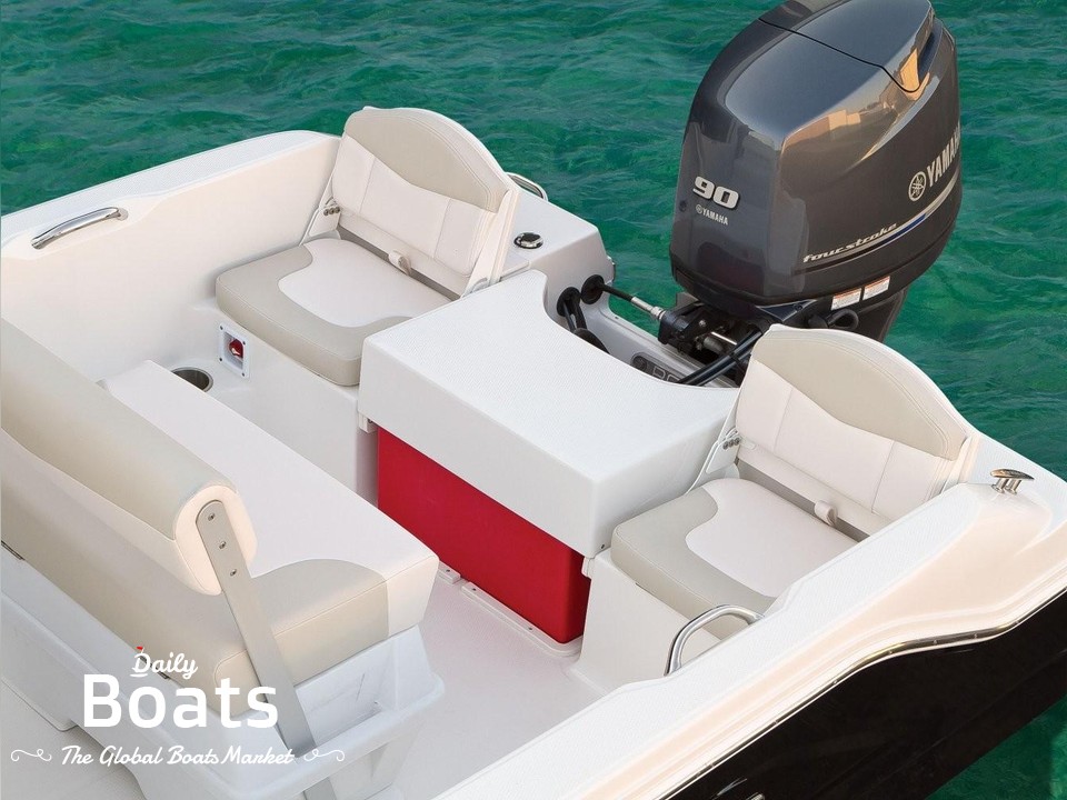 2021 Robalo R160 Centre Console for sale. View price, photos and Buy ...