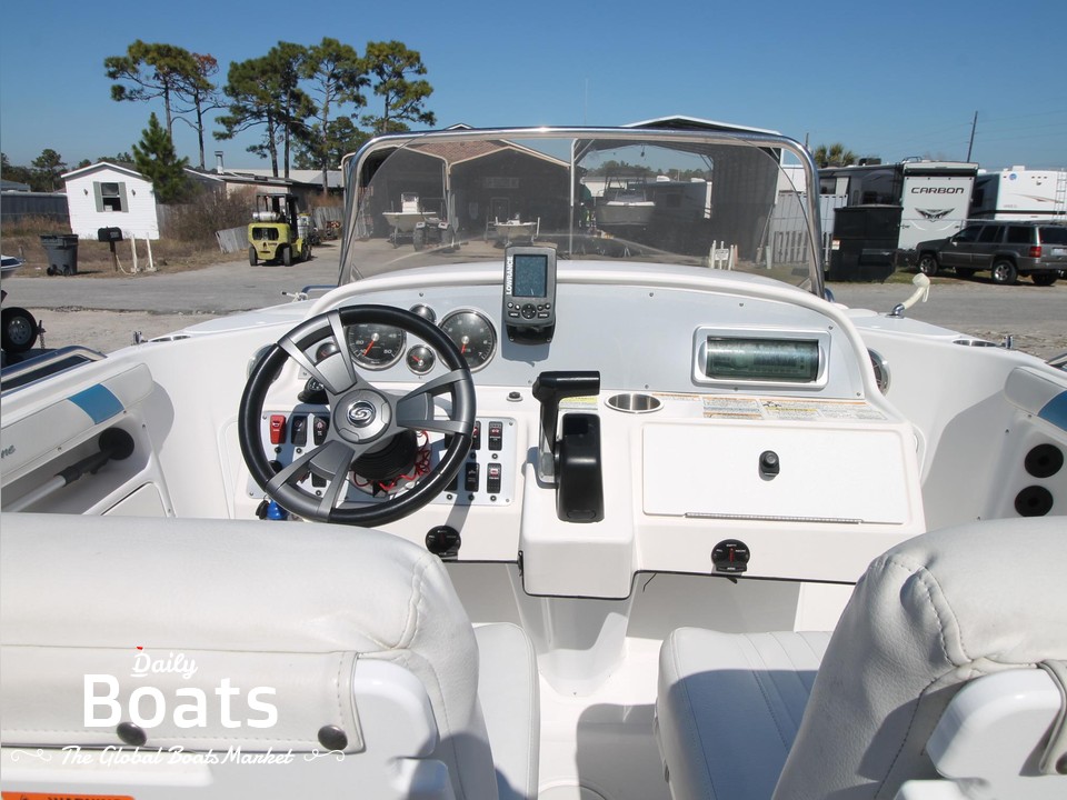 2014 Hurricane 211 Sundeck Sport for sale. View price, photos and Buy ...