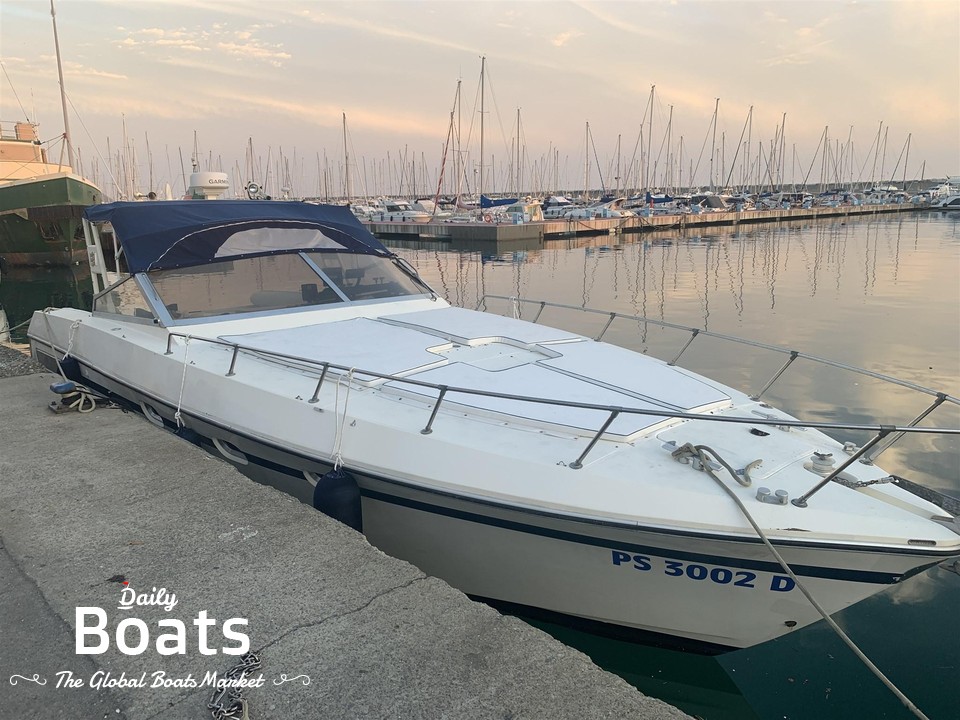 1985 Ferretti Yachts Altura 35 for sale. View price, photos and Buy ...