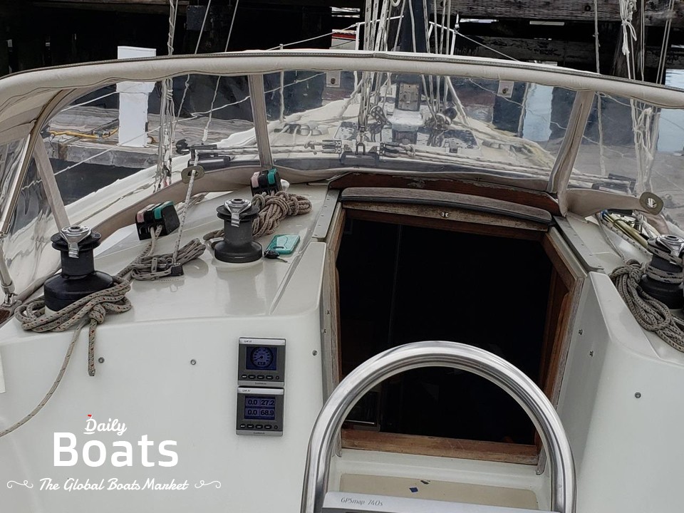 1987 Ericson 38-200 for sale. View price, photos and Buy 1987 Ericson ...