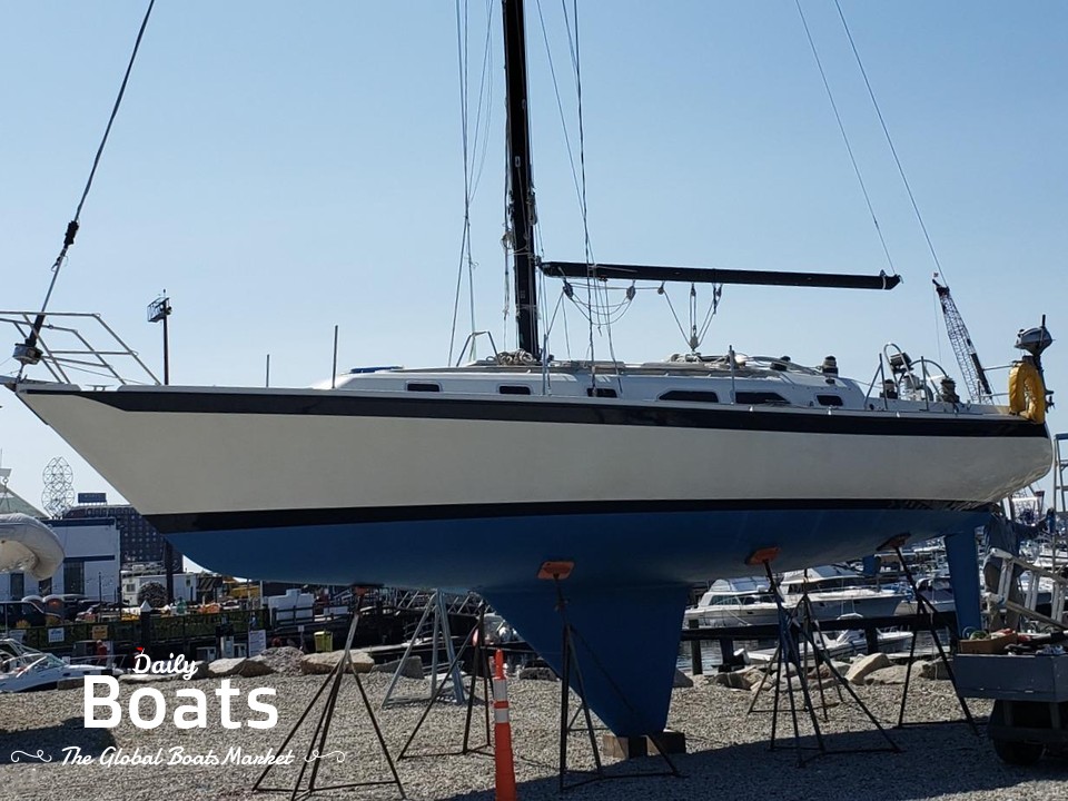 1987 Ericson 38-200 for sale. View price, photos and Buy 1987 Ericson ...