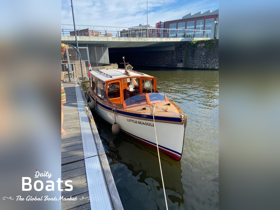 1962 Custom 23Ft Cabin Cruiser for sale. View price, photos and Buy ...